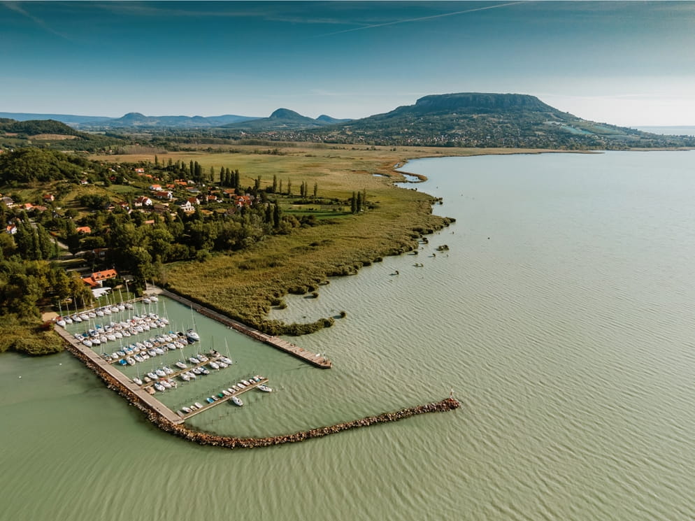 Szigliget – Szívós István vitorláskikötő - GOTRAVEL