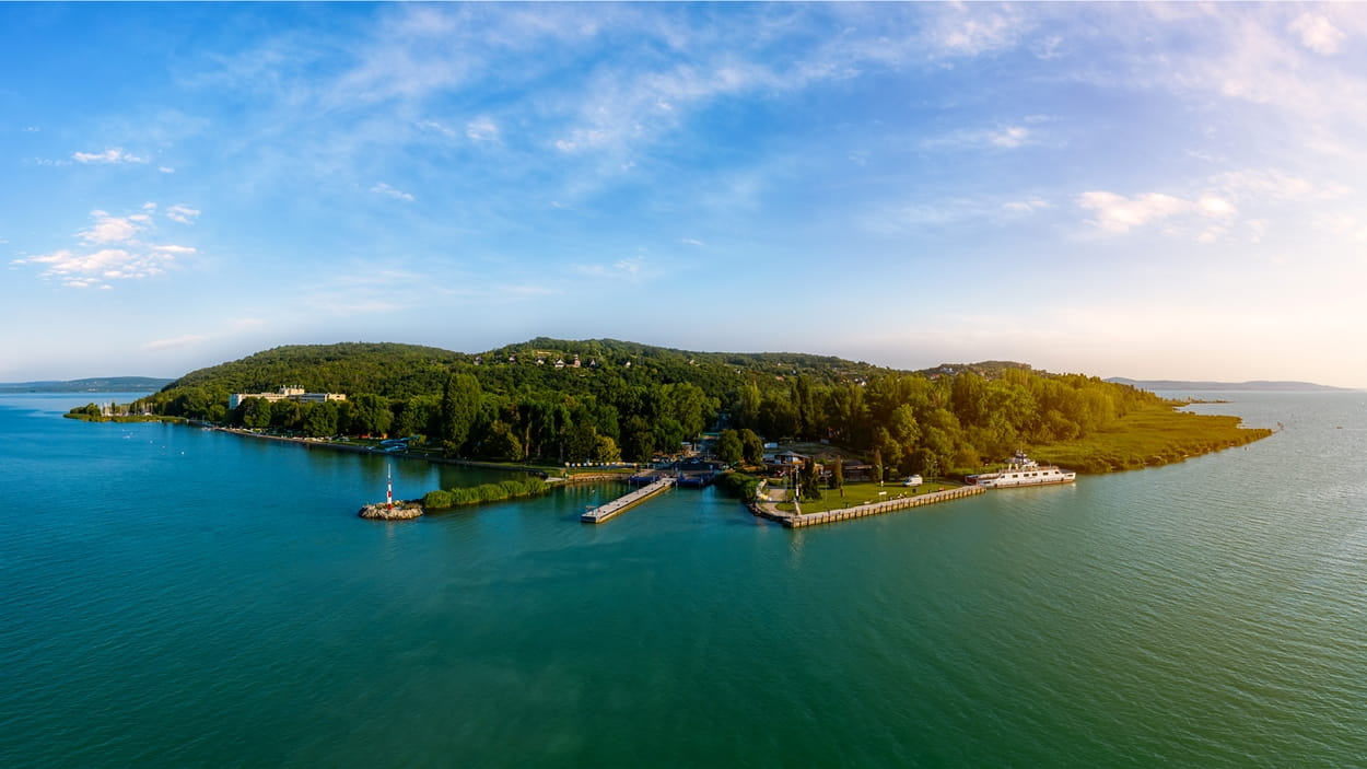 Tihanyrév kompkikötő - GOTRAVEL