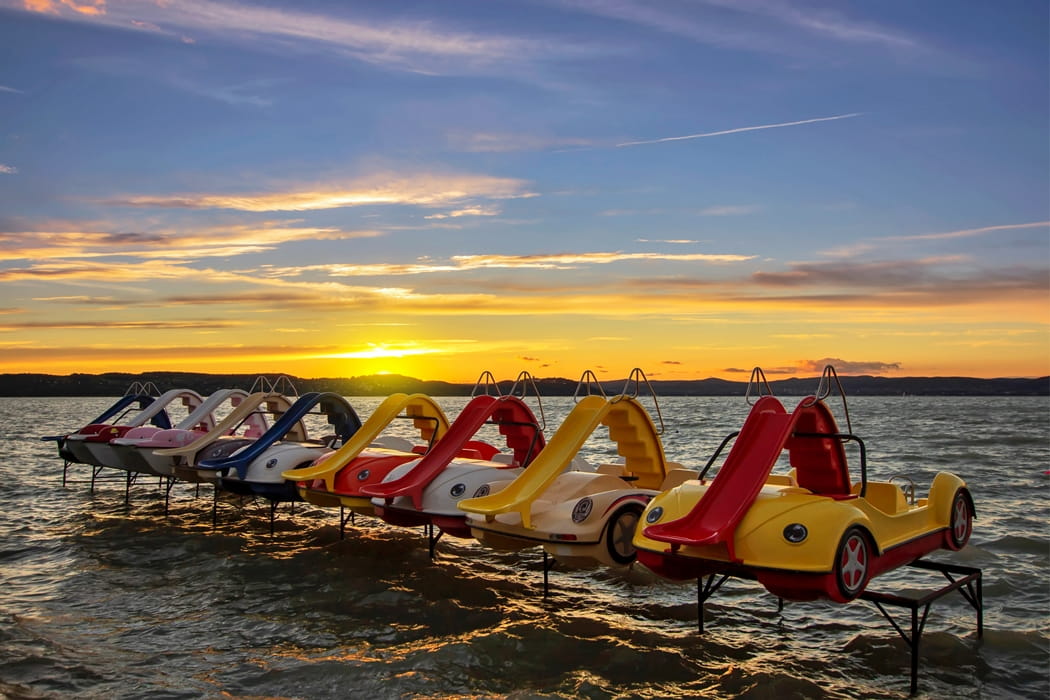 Vak Bottyán Strand, Balatonkenese - GOTRAVEL